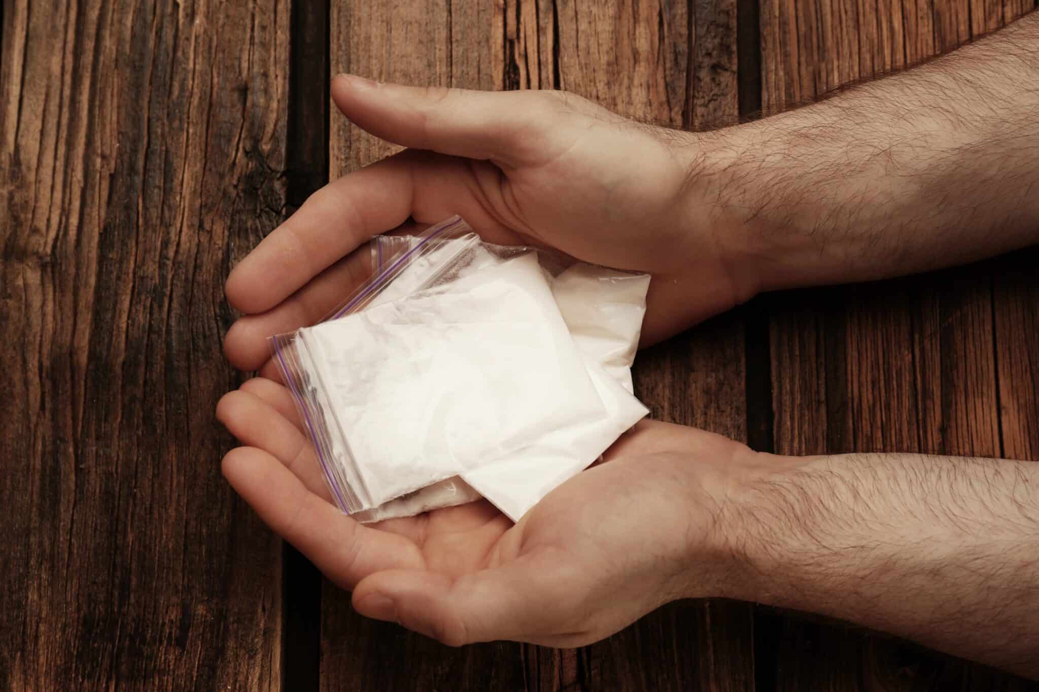 What Does Meth Smell Like? Identifying Meth Odors & Risks